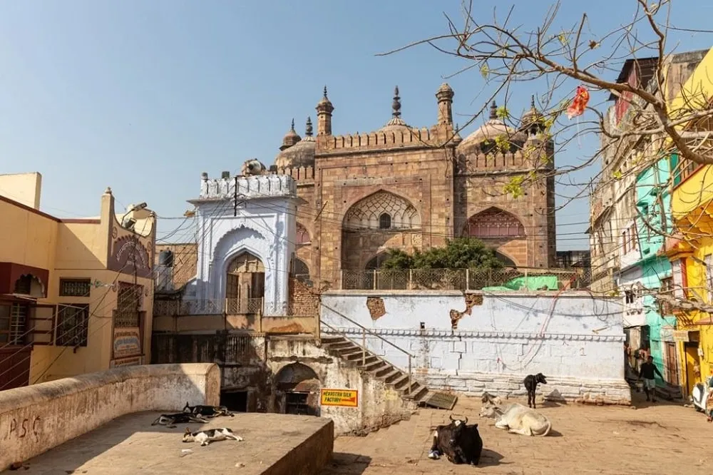 Alamgir Masjid- आलमगीर मस्जिद